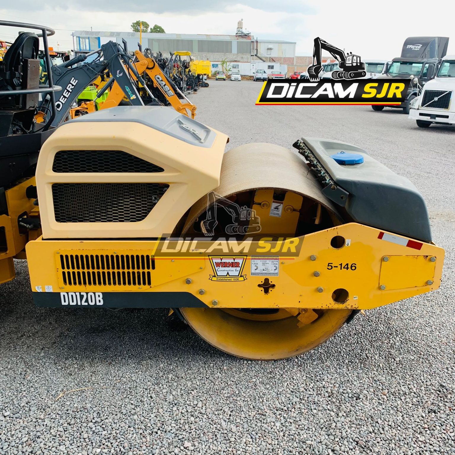 Rodillo Vibrocompactador Doble Volvo DD120B Año 2014 – 7032 - DICAM ...