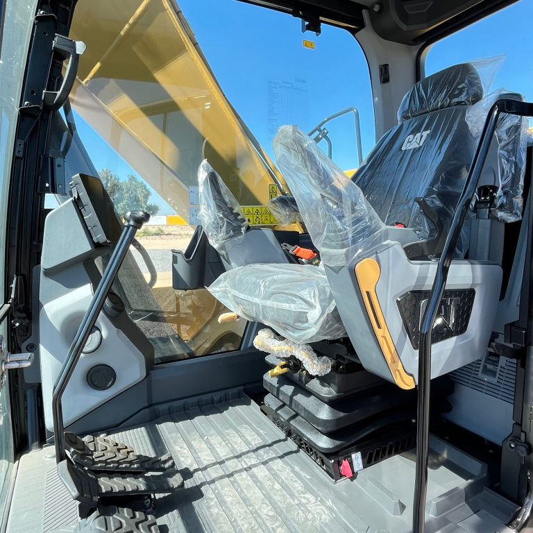Excavadora Hidráulica Caterpillar 320 GC Año 2024 – 0084 B149 - DICAM ...