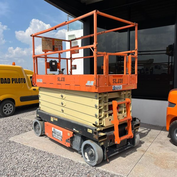 Plataforma Elevadora de Tijera Eléctrico JLG 3246R Año 2019 - 6590 S123 ...