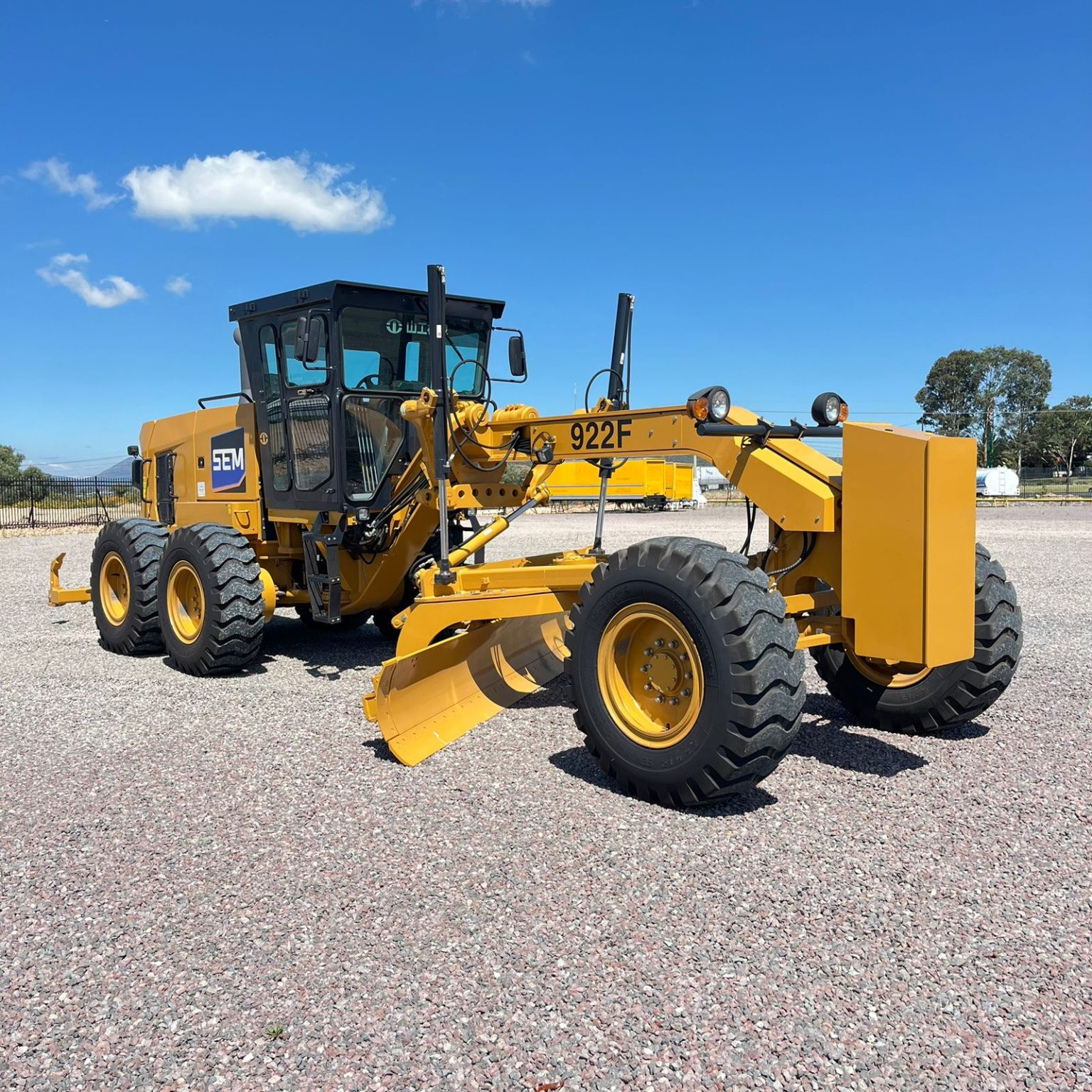 Motoniveladora Marca SEM 922F Año 2025 – 0434 F153 - DICAM SERVICES